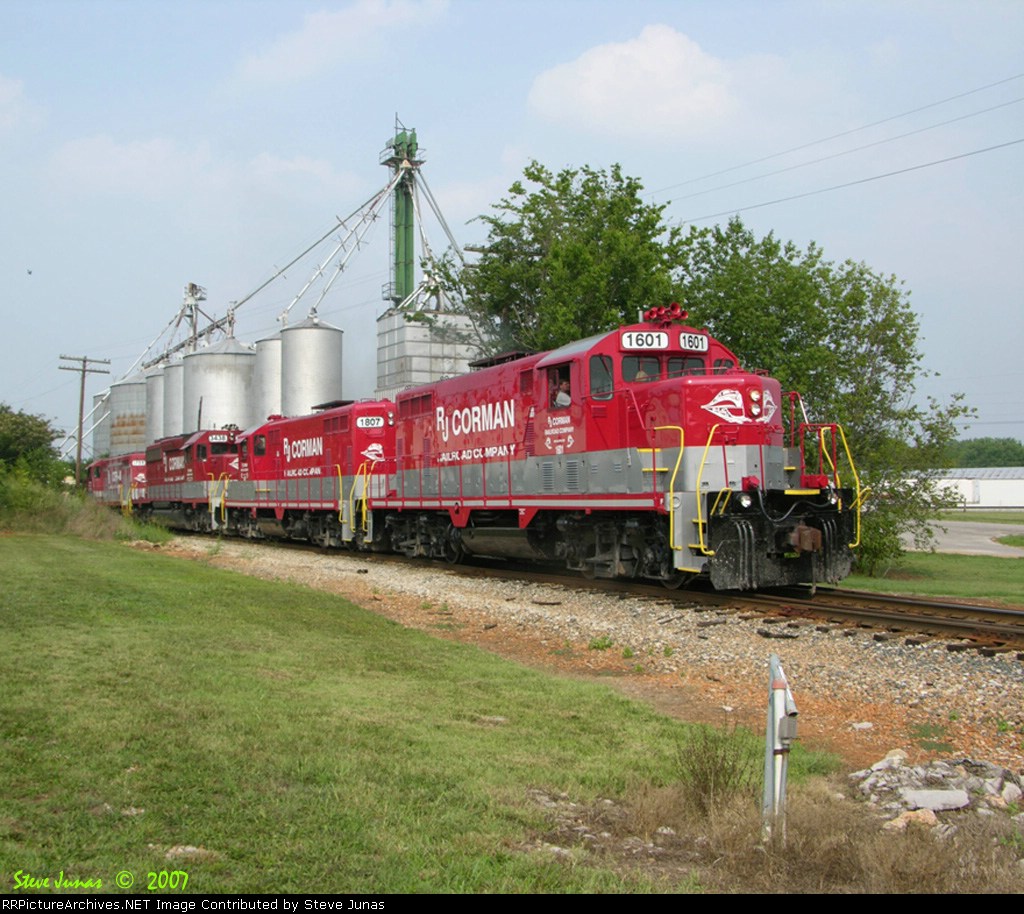 RJCC 1601 leads 1807,3438 and 1739 south